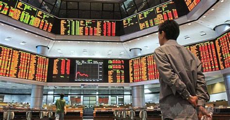 Bursa Malaysia Falls In Early Session New Straits Times