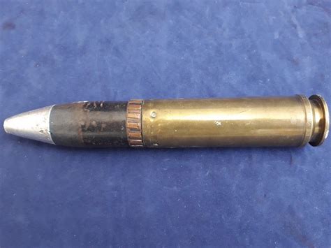 Inert Display Aden 30mm Round Brass Case Steel Projectile With Inert Display Aden 30mm Round Brass Case Steel Projectile With