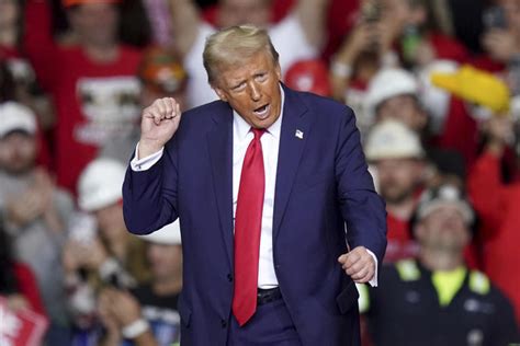 Top Trump Aide Says Ex Fbi Agent Congressman Out Of Running For Fbi