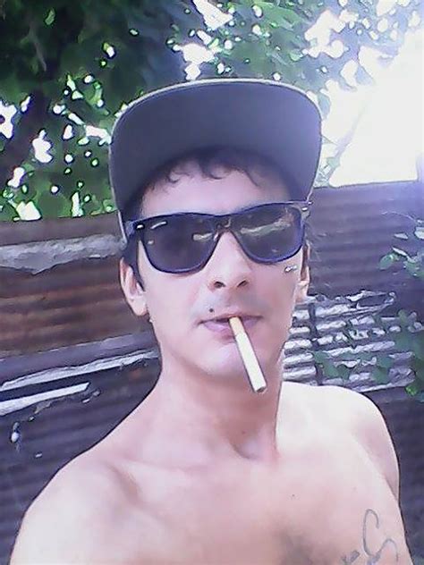 Un ladrón que era investigado por el crimen de su amigo robó una moto chocó y murió Infobae