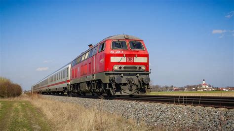 218-487 hatte kurz vor dem Corona-Lockdown die Ehre den IC… | Flickr