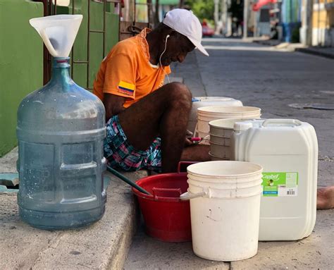 Voces Habla Sobre Falta De Agua En Santa Marta Voces 894 Fm