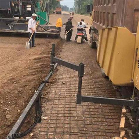 Load Bearing Steel Plastic Geogrid With Strong Bearing Capacity For Highways Railways Bridge