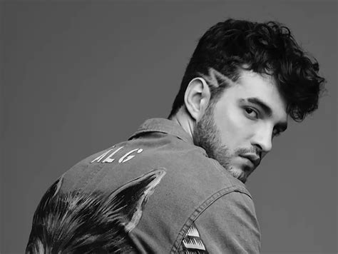Jao Singer Wallpapers 19 Images Wallpapercat