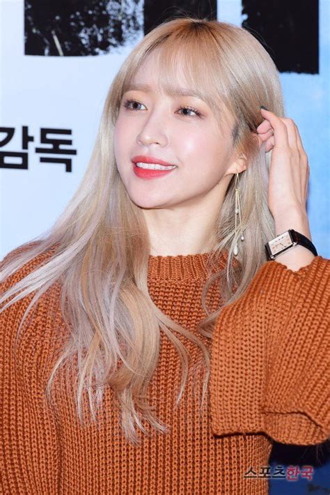 Hani Exid Cứ Nhuộm đủ Màu Tóc Nhưng Thật Ra Tóc đen Mới Là Xinh Nhất