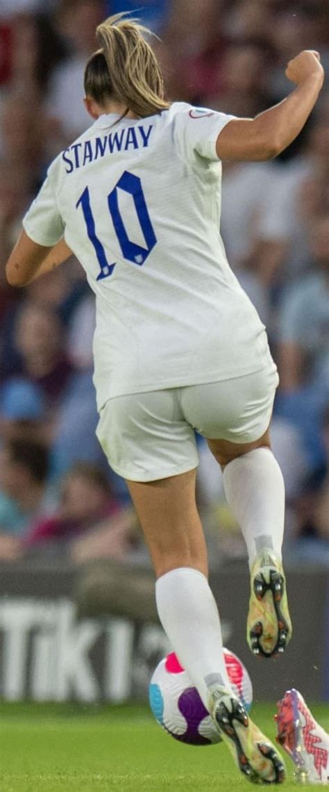 Georgia Stanway 🍑 Rwomensoccerlegs