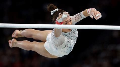 Jo 2024 Quatre Choses à Savoir Sur Limpressionnante Gymnaste Kaylia Nemour Championne