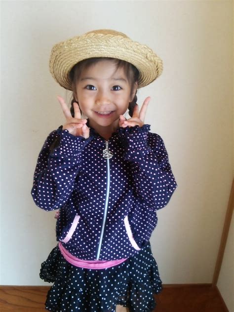 【画像5選】稲光亜依あいにゃんの子役時代がかわいい！時系列で幼少期から写真まとめ！ Good Topic Map！