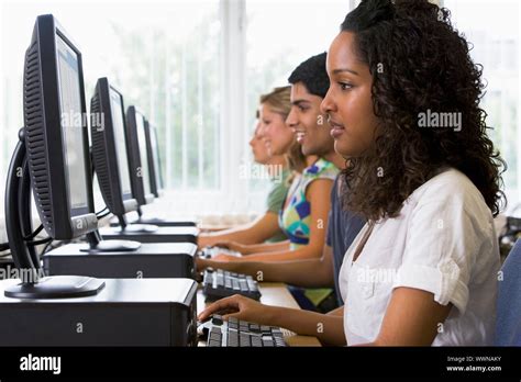 College Babes In A Computer Lab Stock Photo Alamy