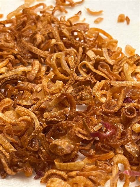How To Make Crispy Fried Shallots Hot Thai Kitchen