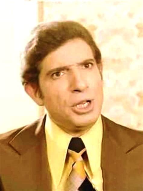 فى ذكرى ميلاد محمد عوض الفيلسوف الذى منحته مارى منيب جزءا من دولابها