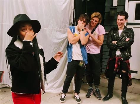 Pin By Ollie On Julie And The Phantoms Owen Joyner Lee May Phantom