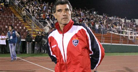 Marcelo Trobbiani Saca A Cinco Jugadores De Cienciano