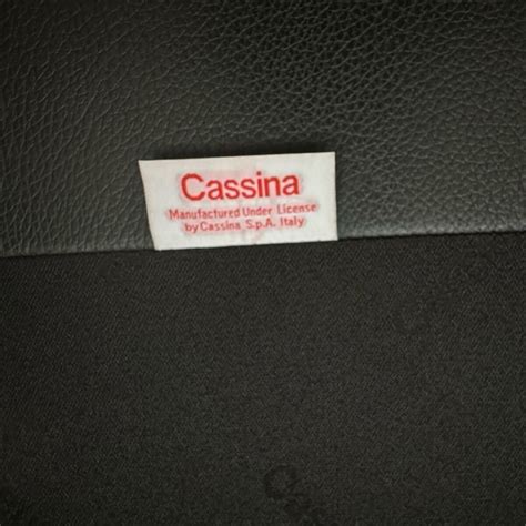 Yahooオークション Cassina カッシーナ Lc2 ル・コルビジェ 3人掛け