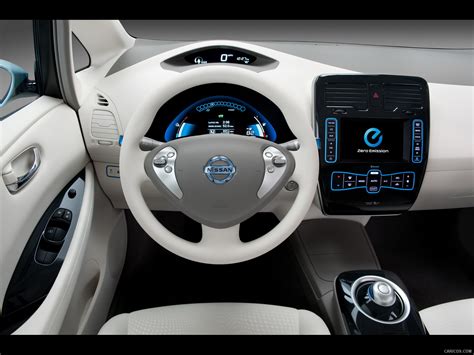 2011 Nissan Leaf Interior Dashboard Caricos