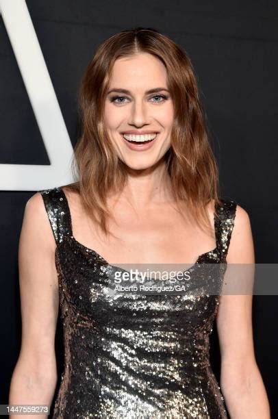 Allison Williams Reporter Photos Photos And Premium High Res Pictures