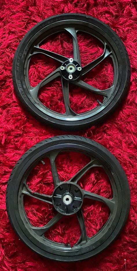 Rim Lc V8 6 Batang Orizainal Motorbikes On Carousell