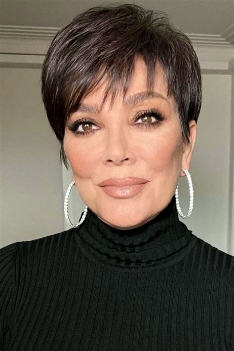 20 Stunning Pixie Haircuts For Women Who Want To Stand Out Your Classy Look