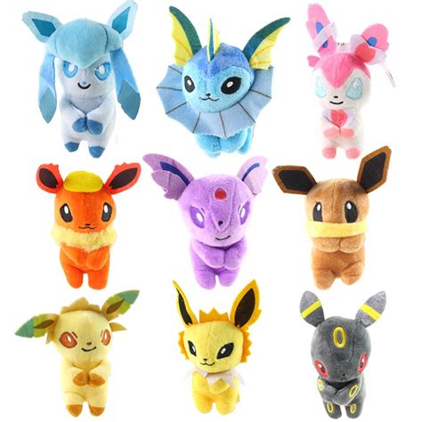 10cm Pokemon Anime Cute Eevee Jolteon Flareon Vaporeon Umbreon Sylveon