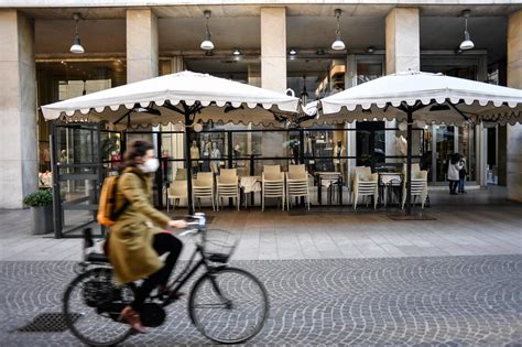 Pasqua e Pasquetta in zona rossa cosa si può fare e cosa è vietato le