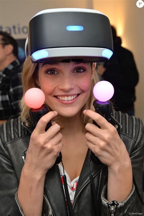 Exclusif Camille Lou Lors De La Soirée Experience Playstation Vr à