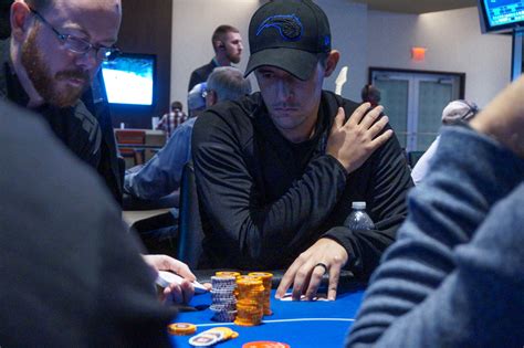 Main Event Cody Hernandez Eliminated On The Bubble Wally Maddah