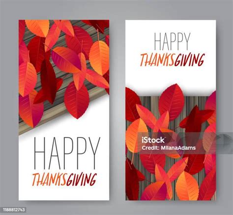 추수 감사절 전단지 배너 또는 포스터 세트 가을 전통적인 미국 휴일 나무 소박한 보드에 단풍 나무와 오크 빨간색과 오렌지 잎 배경 벡터 그림입니다 10월에 대한 스톡 벡터