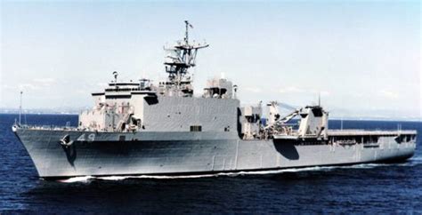 Uss Rushmore Lsd 47 Whidbey Island Class Dock Landing Ship Us Navy