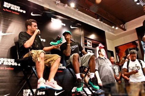 Nike Lebron 8 Miami South Beach WAVE