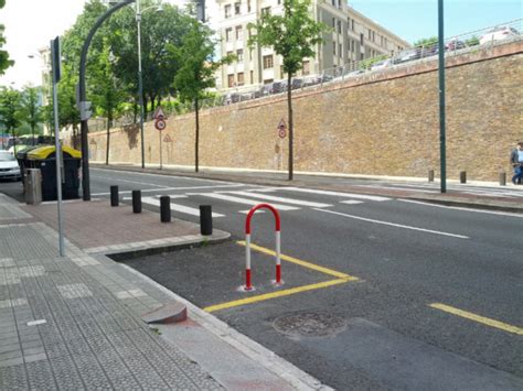 Best Practices For Designing Mid Block Traffic Crossings