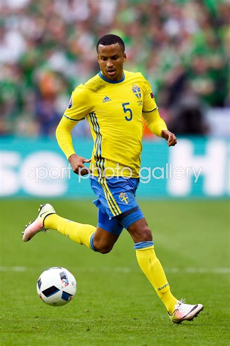 Martin Olsson