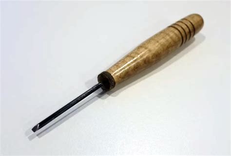 Make Your Own Small Chisel For Detailed Woodworking Projects