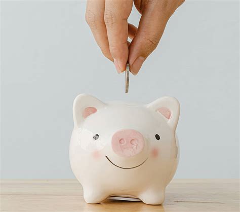 how to save money in aws using cost explorer oshyn