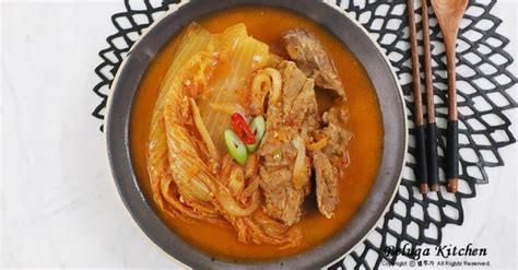 목살김치찜