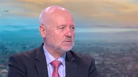 Тодор Тагарев България да излезе с позиция по скандала между Чехия и Русия Новини бг