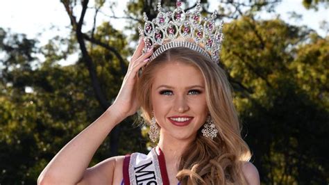 Aussie Title For Local Pageant Queen Gold Coast Bulletin