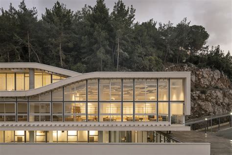 Galería De Colegio Louise Wegmann Dagher Hanna And Partners 1