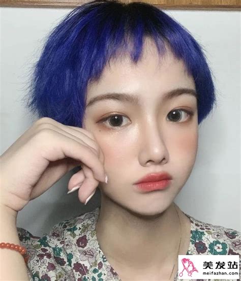 今年最流行的狗啃刘海 短发女生最个性刘海推荐 刘海发型 美发站