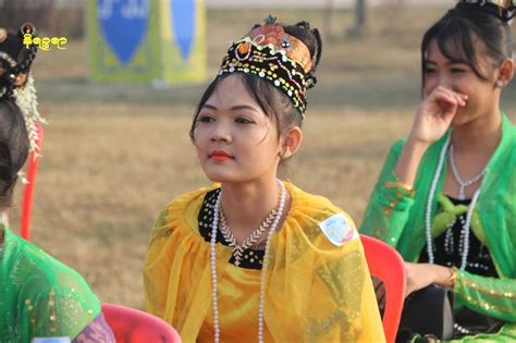 ၇၅ နှစ်မြောက် စိန်ရတုပြည်ထောင်စုနေ့အခမ်းအနား စစ်တွေတွင်ကျင်းပ
