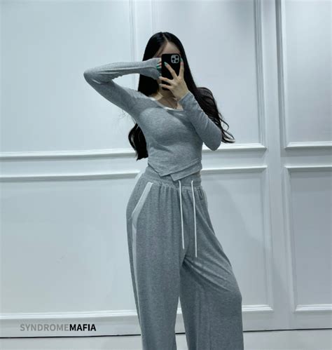 뚜뚜 가을신상 콤비배색트레이닝복 여성트레이닝복 가을상하세트 여리여리룩