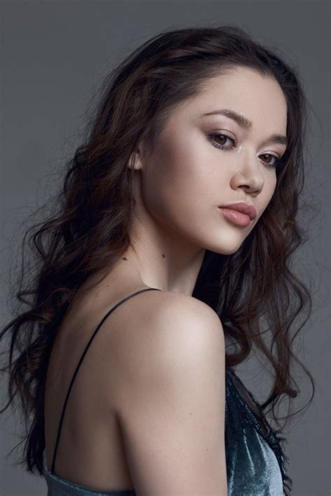 Épinglé Par Vladymir Blthn Sur Beautiful Women Faces Beauté Brune Beauté