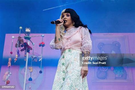 Melanie Martinez Singer Photos And Premium High Res Pictures Getty