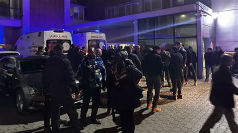 Gözaltı Için Gelen Jandarmaya Ateş Açtı 1 Astsubay Ağır Yaralandı