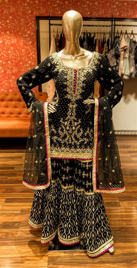 The Luxurious Black Garara Set Is A Perfect Representation Of Art And