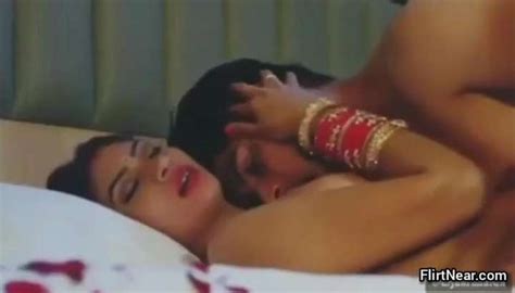 Gaon Ki Desi Bhabhi Ke Sath Sexy Suhagraat