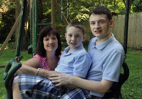 Сестра аутиста