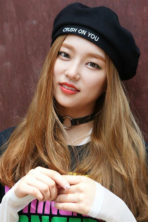 Yeeun Clc Blonde Asian Clc First Girl