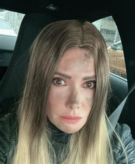 【写真・画像】カイヤ、現在と“一年前の写真”を公開「ずっと厳しく体づくりをしていた」 2枚目 エンタメ話題 Abema Times
