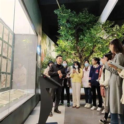2021年生命科学学院科普志愿服务队第二次培训顺利进行植物学工作展区