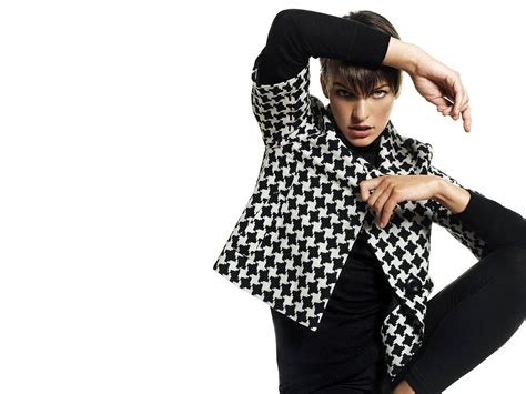 Milla Jovovich Ultraviolet Wallpapers Wallpaper Cave